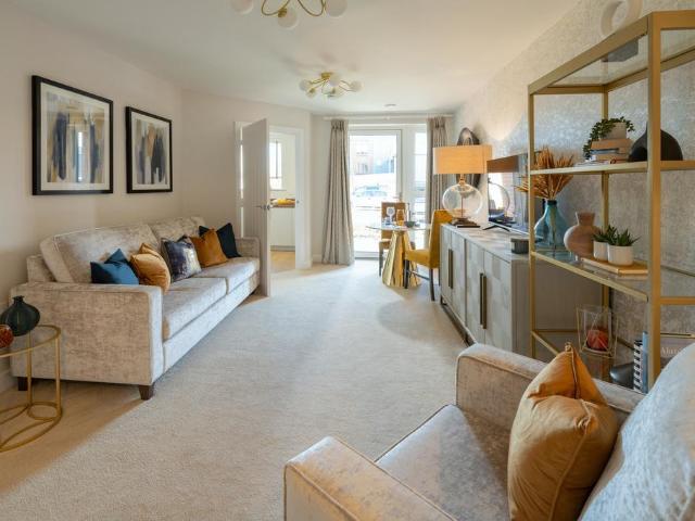 Barley Place, Blandford St Mary DT11 2 bed retirement property to rent £2,920 pcm £674 pw