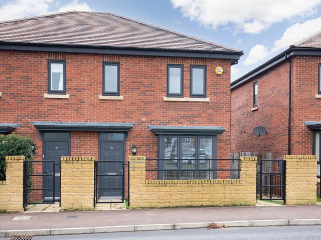 Barley Road, Cheltenham GL52 3PF Elliot Oliver