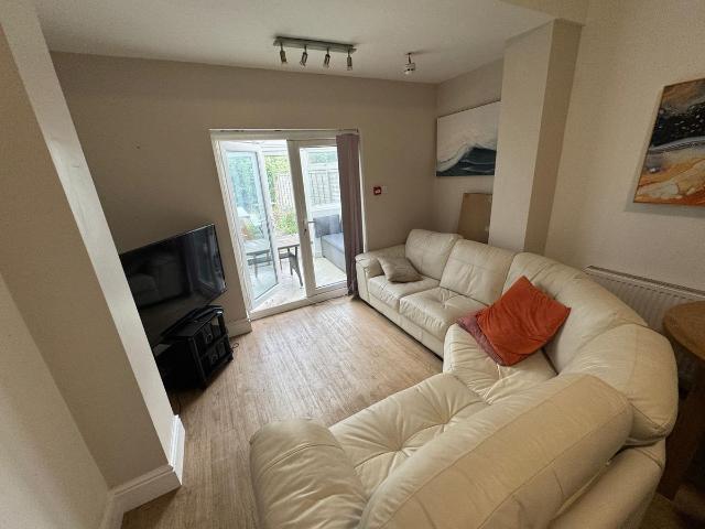 Barlow Moor Road, Manchester M20, 3 bed shared accommodation to rent, £1,850 pcm | PrimeLocation