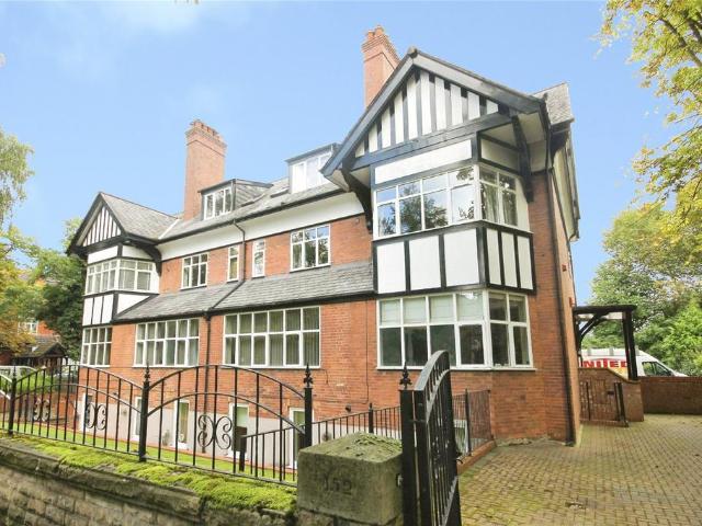 Barlow Moor Road, West Didsbury. 2 bed flat to rent £1,600 pcm £369 pw