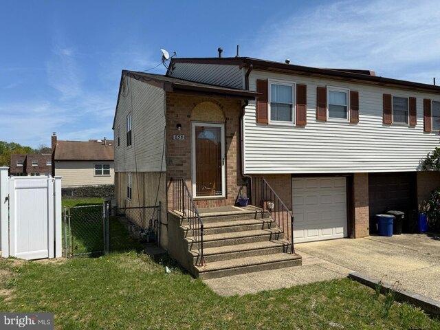 Barlow St, Philadelphia, Home For Sale