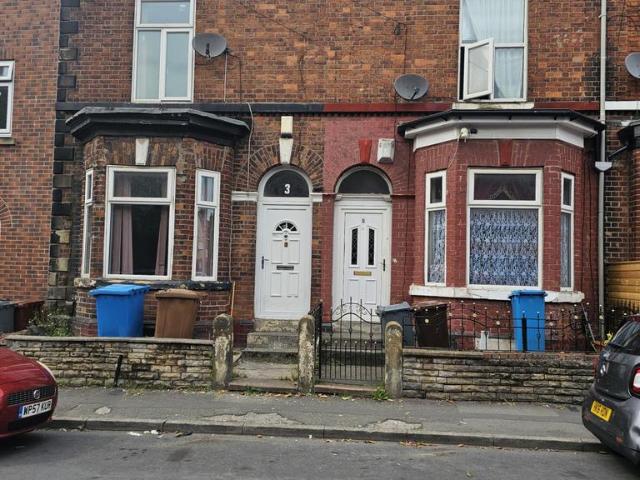 Barlow Road, Levenshulme M19 4 bed terraced house to rent £1,900 pcm £438 pw