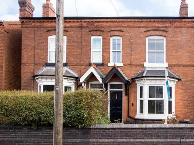 Barlows Road, Metchley, B15 2PL, United Kingdom | 3 bed duplex for rent #167147527 | Rentberry