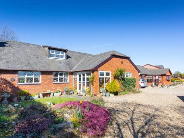 Barn Close, Mere Brow, 4 Bedroom Detached