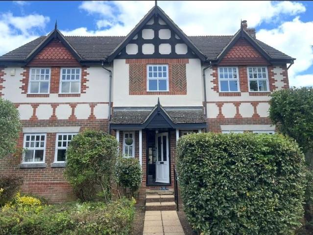 Barn Close, Oxford, OX2 5 bed detached house to rent £3,000 pcm £692 pw