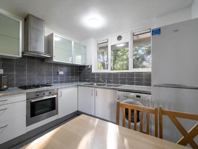 Barnabas House, Central Street EC1V, 4 bed flat to rent, £4,399 pcm | PrimeLocation
