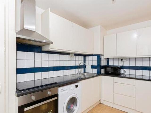 Barnabas Road, London, 3 Bedroom Maisonette