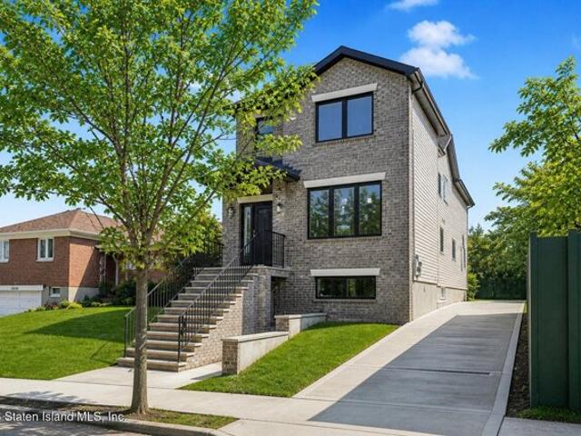 Barnard Ave, Staten Island, Home For Sale