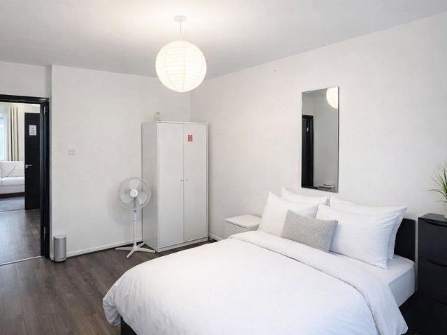Barnardo Street, London E1, Room to rent, £900 pcm | PrimeLocation