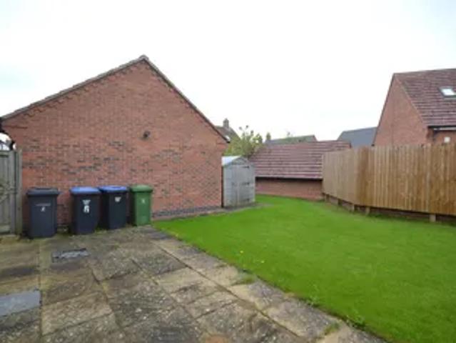 Barnards Way, Kibworth Harcourt £2,400 pcm ⓘ The monthly or weekly payment required by the landlord. Read our glossary page *Tenant Info | 5 bedrooms Material Information