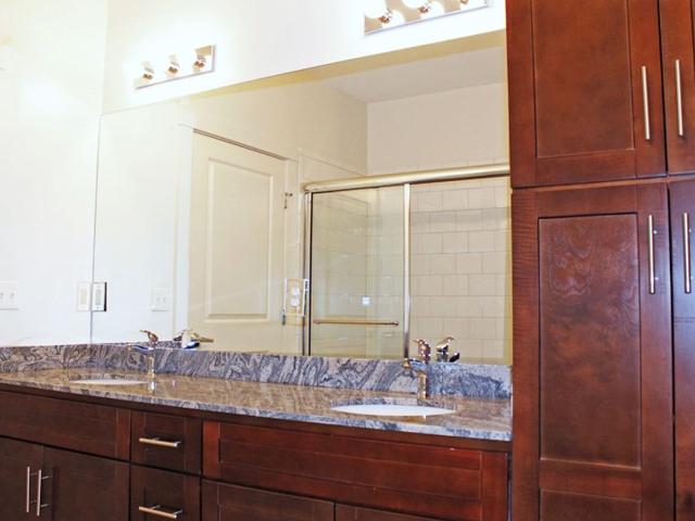 Barnbeck Place Studio Apartment for Rent at 398 Federal Rd, Brookfield, CT 06804