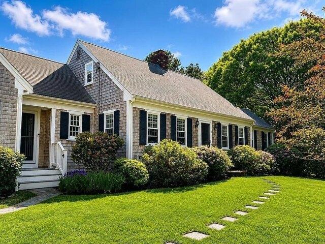 Barnes Ln, West Yarmouth, Home For Sale