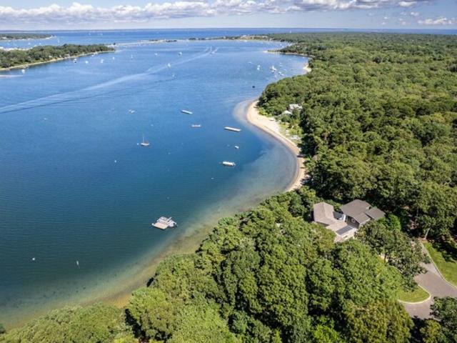 Barnes Rd, Oak Bluffs, Home For Sale