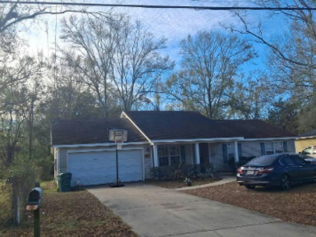 Barnett Ave