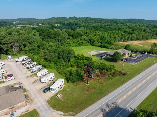 Barnett Dr