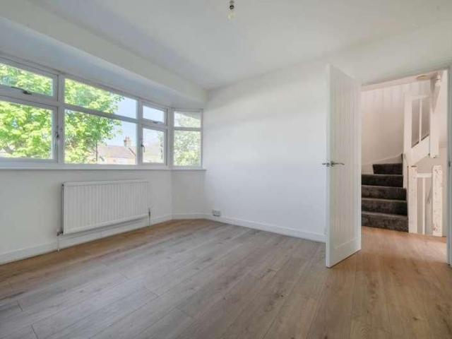 Barnet Lane, Barnet, EN5