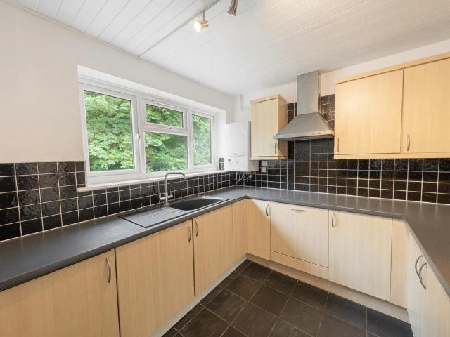 Barnet Lane, Elstree, WD6 2 bed maisonette to rent £1,647 pcm £380 pw