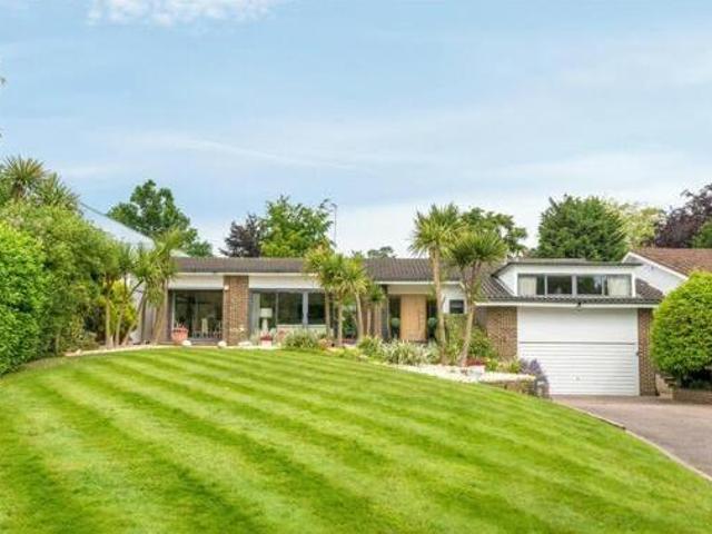 Barnet Road, Arkley, 3 Bedroom Bungalow
