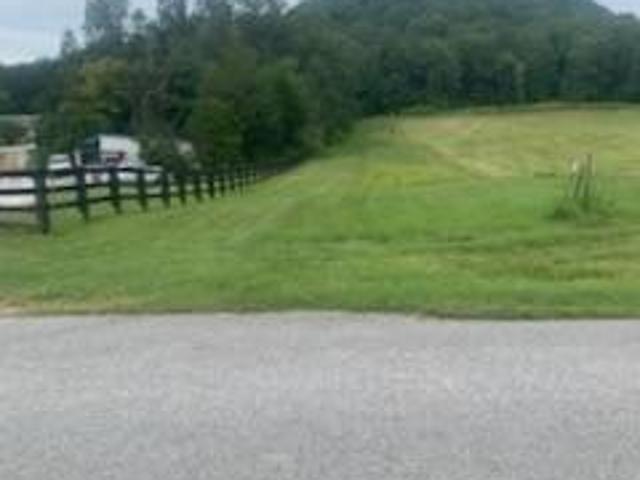 Barney School Rd, Campbellsville, KY 42718