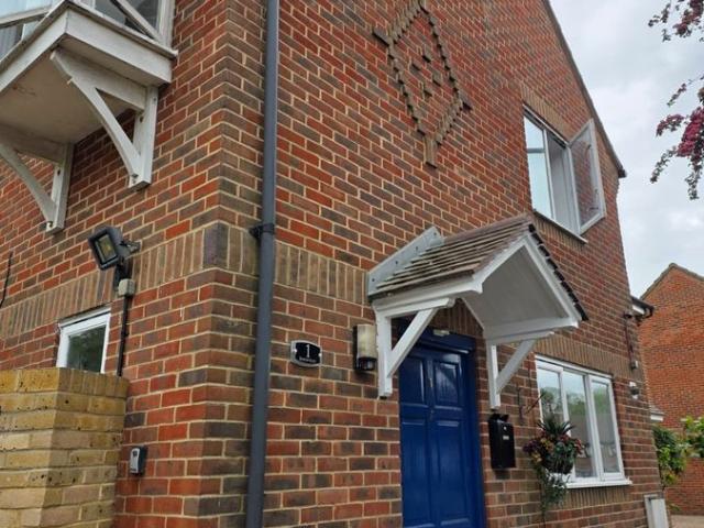 Barnfield, Gravesend, Kent DA11, 3 bed semi detached house to rent, £2,100 pcm | PrimeLocation