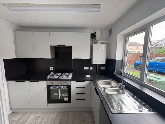 Barnfields, Gloucester GL4, 2 bed terraced house to rent, £995 pcm | PrimeLocation