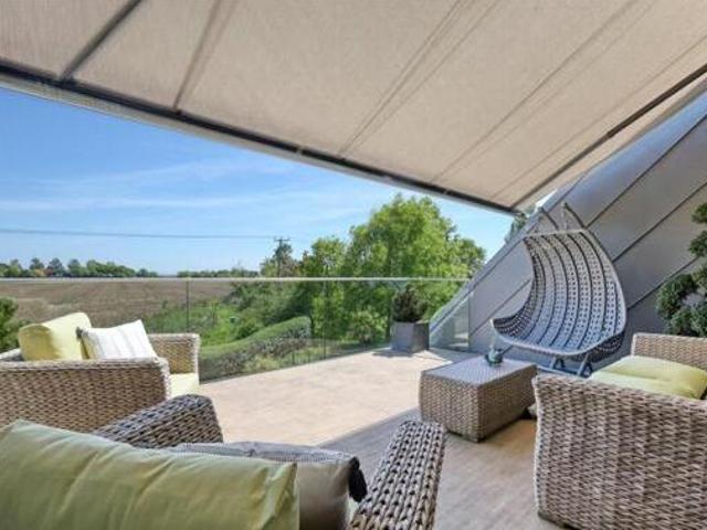Barnhall Road, Tolleshunt Knights, 3 Bedroom Detached