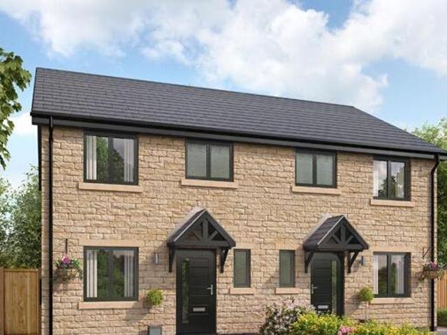 Barnoldswick, Lancashire, 3 Bedroom Semi detached