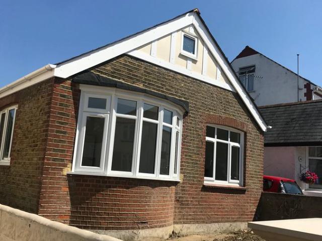Barnsole Road, Gillingham ME7, 2 bed bungalow to rent, £1,350 pcm | PrimeLocation