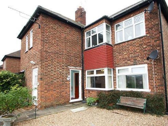 Barnscroft, Raynes Park, 2 Bedroom Ground