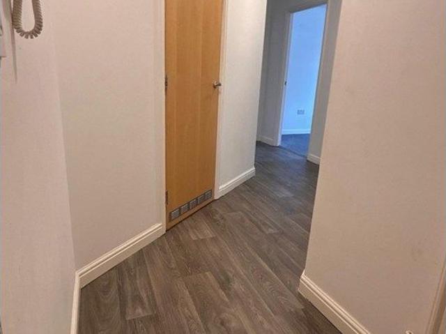 Barnshaw House, Aylesbury HP21, 2 bed flat to rent, £1,325 pcm | PrimeLocation