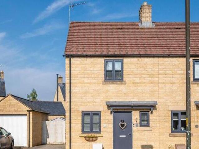 Barnsley Way, Bourton on the water, 2 Bedroom Semi detached