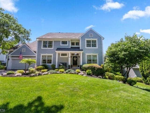 Barnstable Rd, Berkeley Heights Twp, Home For Sale