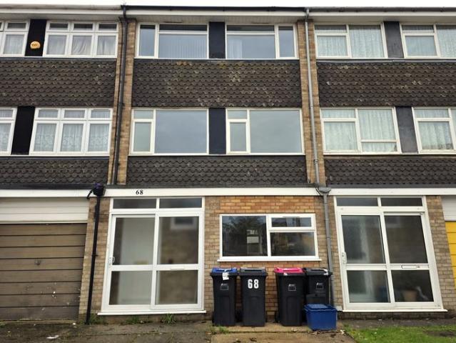 Barnstaple Road, Southend On Sea SS1, 4 bed town house to rent, £1,950 pcm | PrimeLocation
