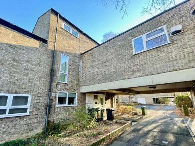 Barnstock, Bretton, 6 Bedroom Terraced