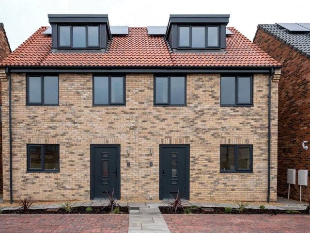Barnwell Place, Alveston, Bristol BS35, 3 bed town house to rent, £1,650 pcm | PrimeLocation