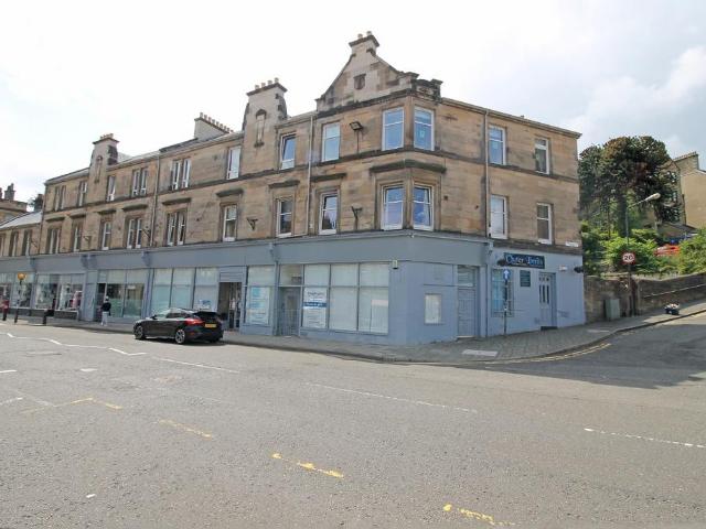 Barnton Street, Stirling, FK8 5 bed flat to rent £2,500 pcm £577 pw