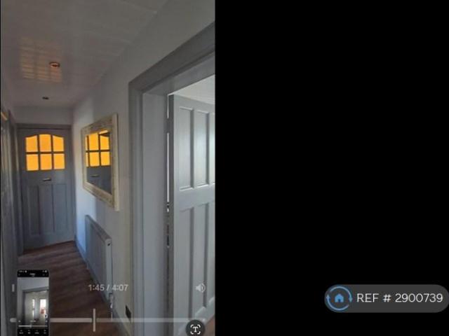 Barons Court, London, NW9 3 bed flat to rent £2,300 pcm £531 pw