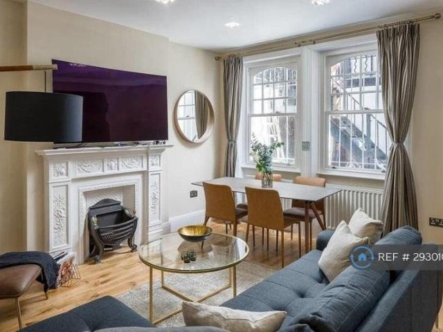 Barons Court, London, W14 2 bed flat to rent £2,900 pcm £669 pw