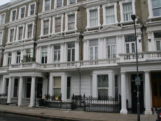 Barons Court Road, West Kensington W14, 2 bed flat to rent, £2,350 pcm | PrimeLocation