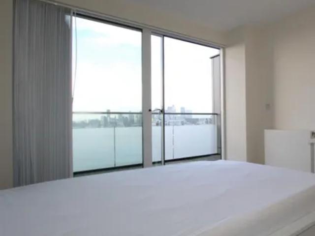 Barquentine Heights, 4 Peartree Way, Greenwich, SE10 0GZ, United Kingdom | Room for rent #154574023 | Rentberry