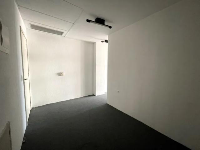 Barra da Tijuca–Rio Office Park Sala com 43,00m², sala principal, recepção, banheiro, 1 vaga RJ