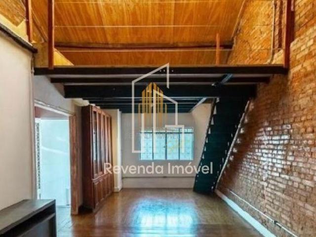 Barra Funda, Casa Assobradada Residencial de 230m² com 2 dormitórios, 1 banheiro