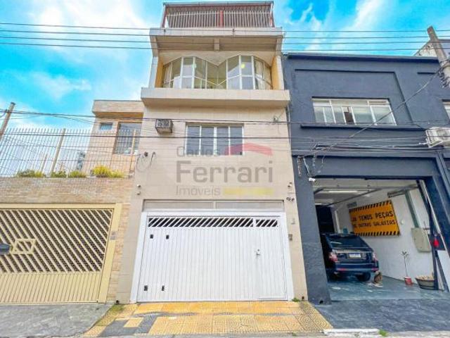 Barra Funda, Sobrado mobiliado, 9 quartos, 2 suítes, 2 vagas, quintal e piscina