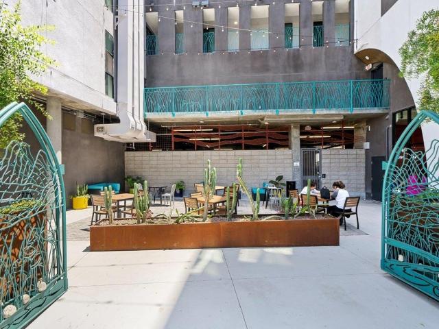 Barranca LA Studio Apartment for Rent at 2020 Barranca St, Los Angeles, CA 90031 Lincoln Heights
