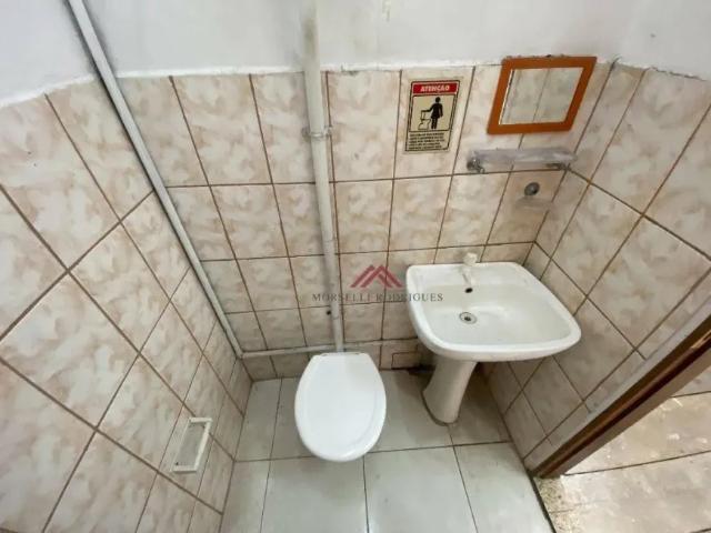 Barracão, 250 m² área útil venda por R$ 850.000 ou aluguel por R$ 3.600/mês Jardim Campos Elíseo