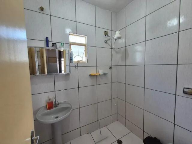 Barracão à venda em Londrina, Vila Santa Terezinha, com 240 m²
