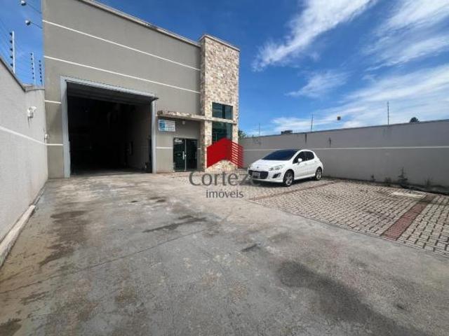 Barracão com 400m², à venda, no bairro Roseira de São Sebastião em São José dos Pinhais