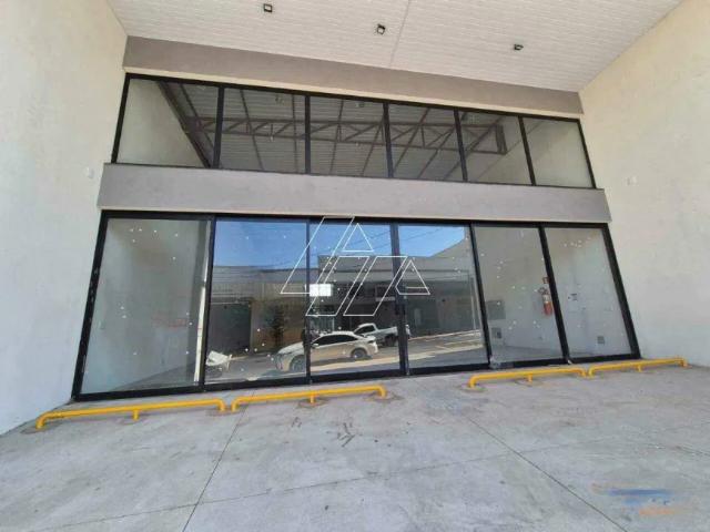 Barracão com 500 m² para locação – 3 pisos e recuo para 4 carros – Marília/SP