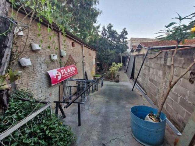 Barracão Comercial à venda no Centro de Piracicaba 100m², 4 vagas
