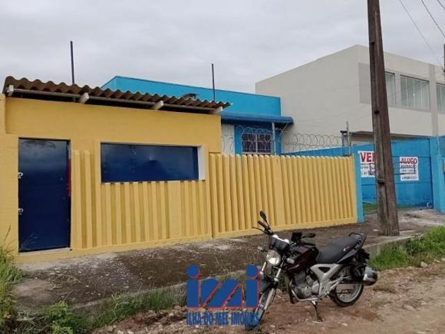 Barracão comercial e sobrado em Guaratuba